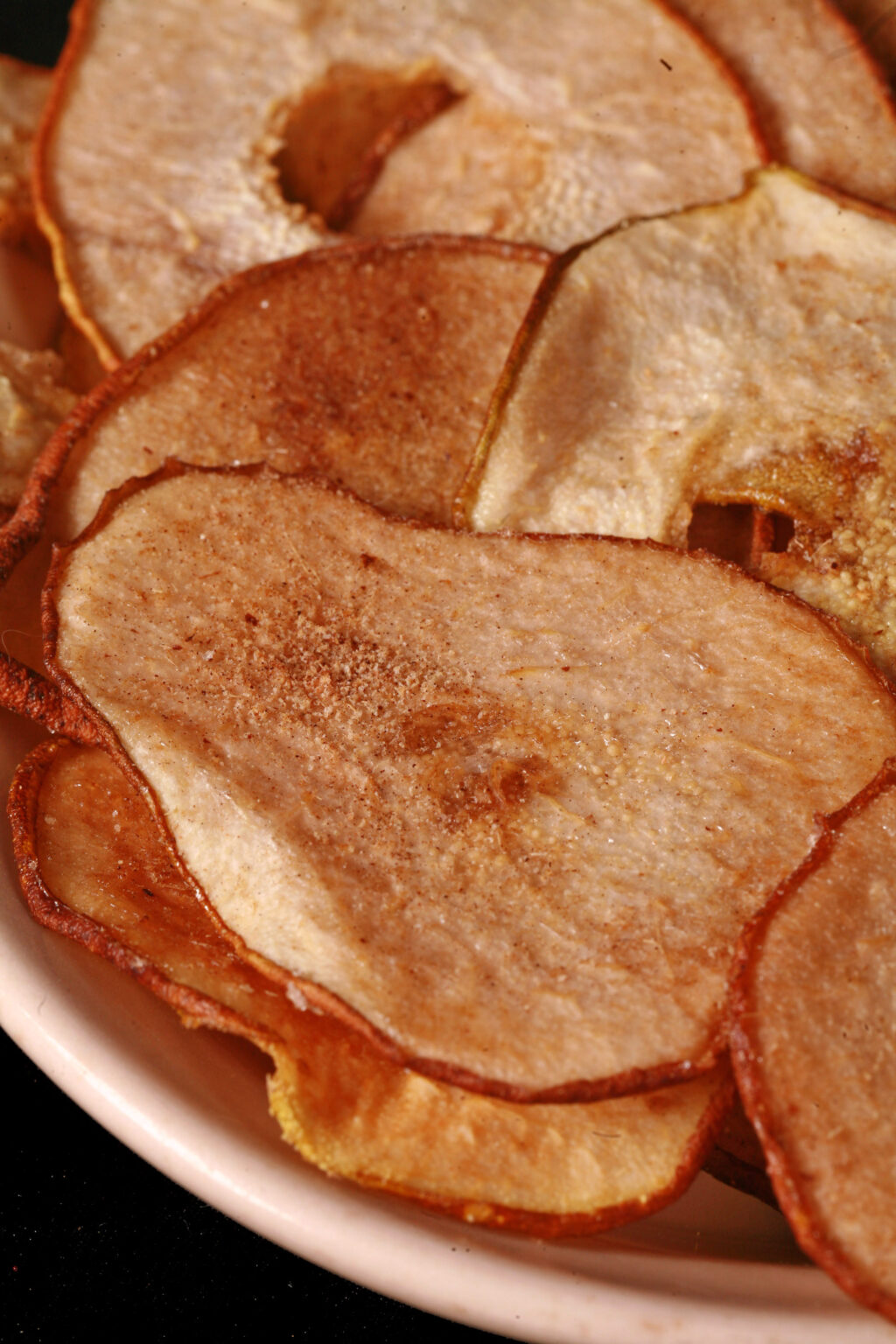 Cardamom Pear Chips Recipe - Dried and Tasty