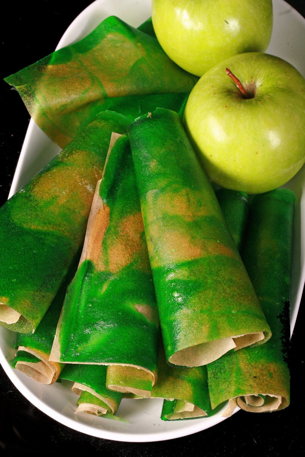 Caramel Apple Fruit Leather Recipe [Fresh Fruit Roll-Ups!] - Dried and ...