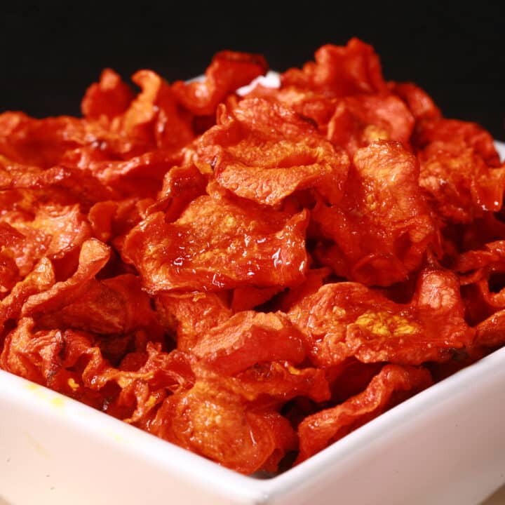Crispy Carrot Chips Recipe [Food Dehydrator Recipe] - Dried and Tasty